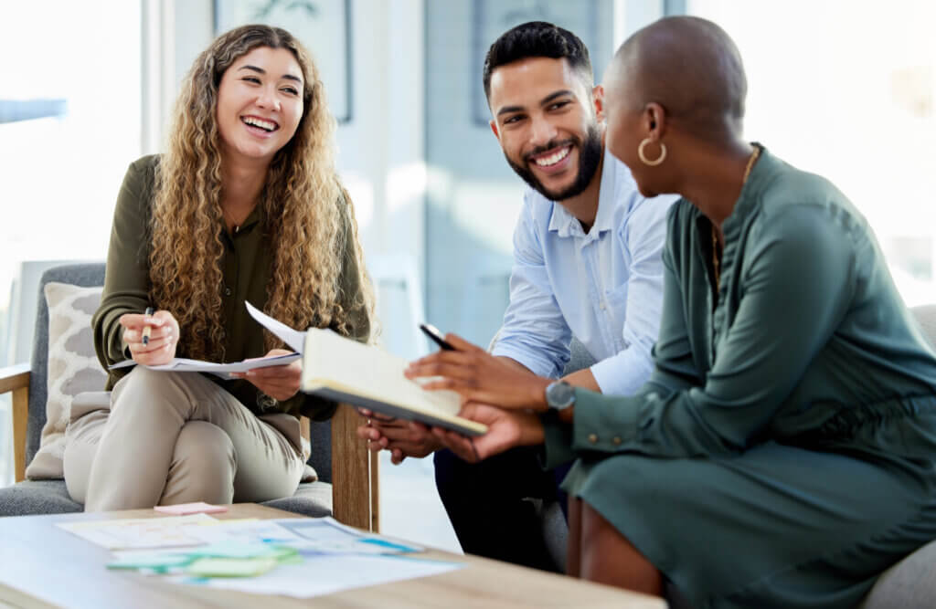 New Survey Reveals Majority of Bankers Want to Support Community ...
